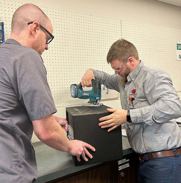 A Safe Story - Anderson Lock