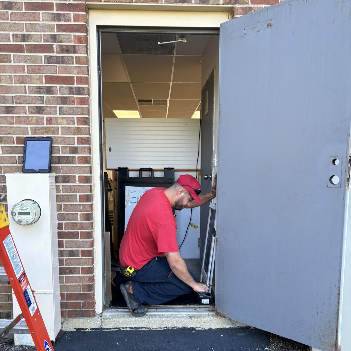 Chicago Locksmith, Door Hardware & Commercial Doors | Anderson Lock